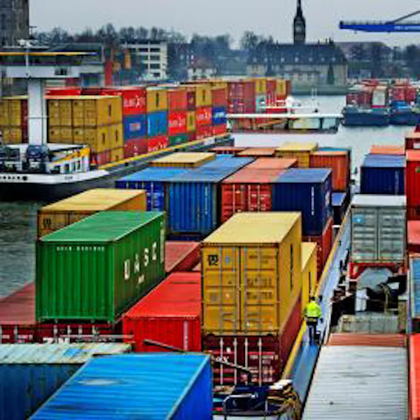 Contargo en UCT samen in containervervoer