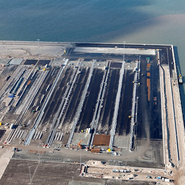 Megaproject APM-terminal op Maasvlakte 2 krijgt vorm