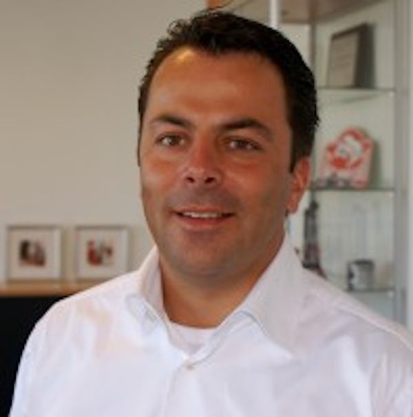 Ralph Cox vertrekt naar Zwitserland