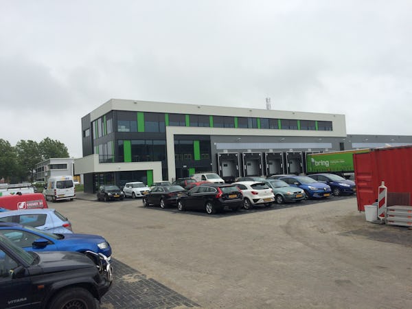 Bring Cargo opent duurzaam distributiecentrum