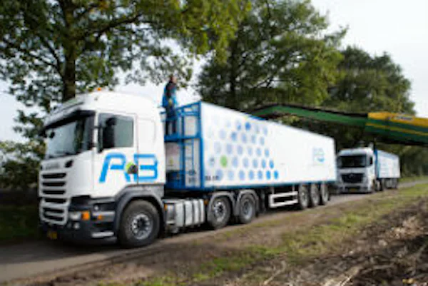 AB Transport neemt drie concurrenten tegelijk over