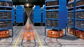 Zo combineert Asics mens en robot in dc