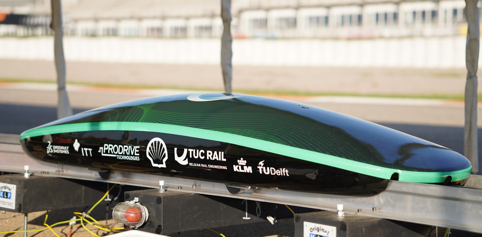 Hyperloop team toont nieuw systeem voortstuwing