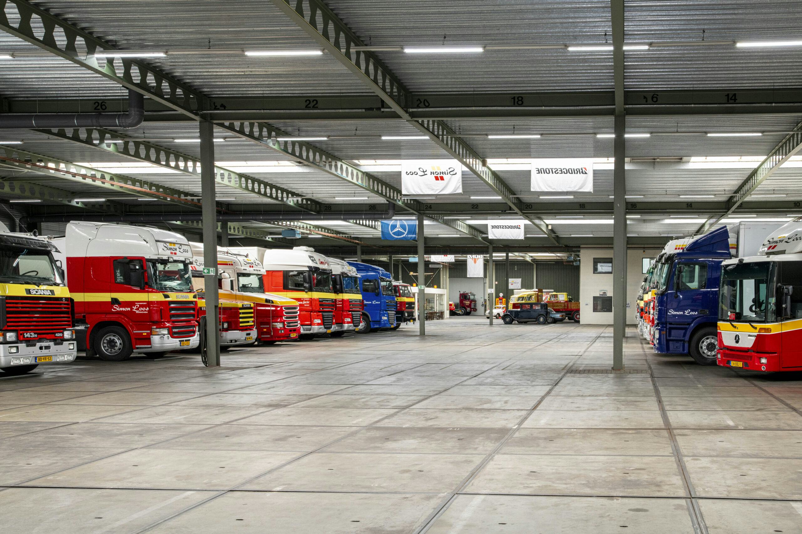 Museumreportage: 85 jaar Simon Loos in 55 vrachtwagens