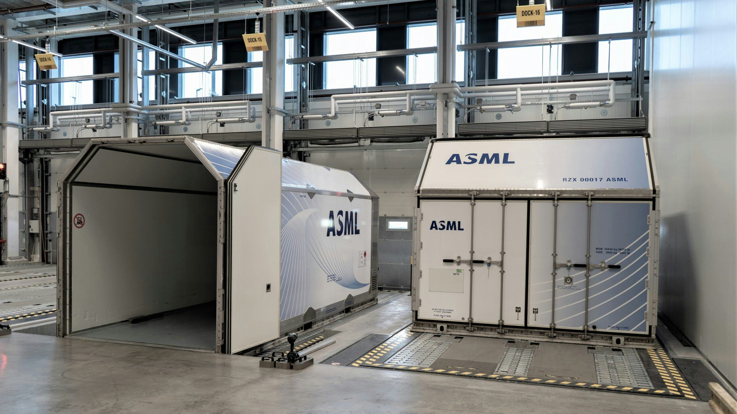 ASML modelleert modelmagazijn tot in de puntjes - VIDEO