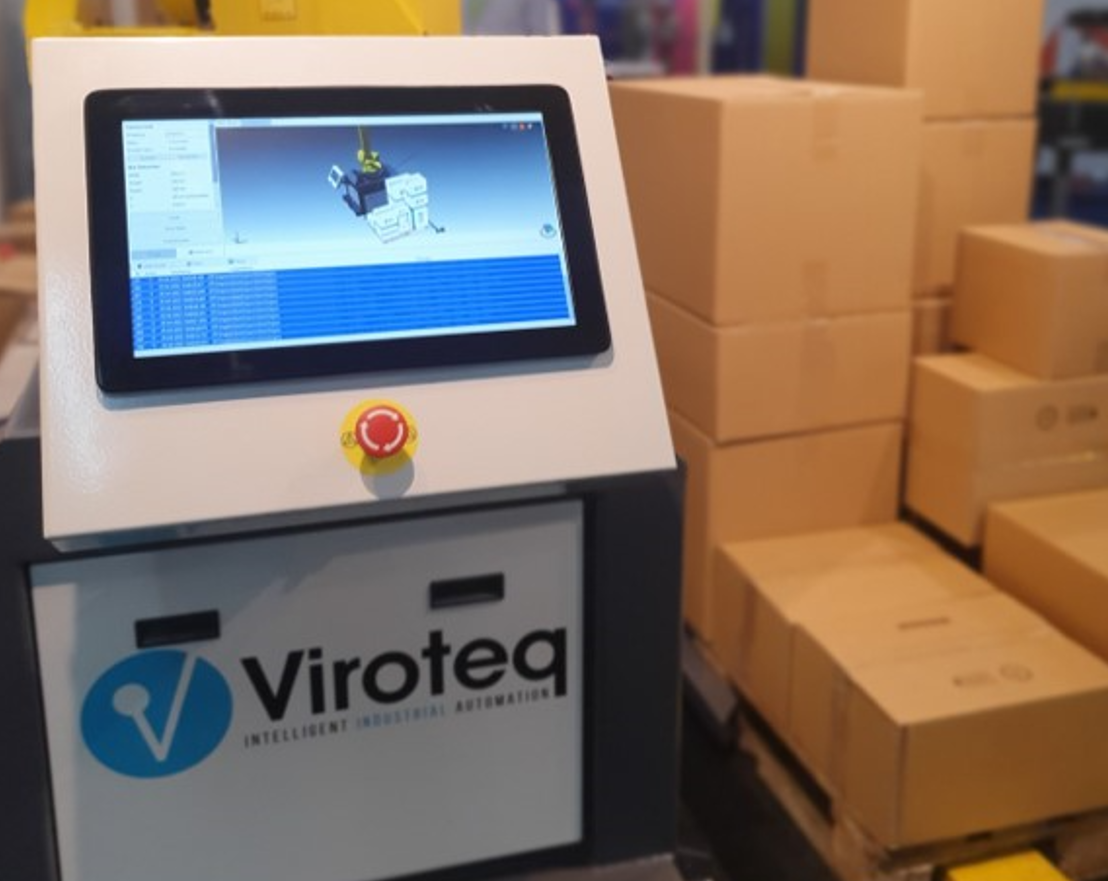 Viroteq lanceert AI RobotStackr en wint virtuele stapelchallenge