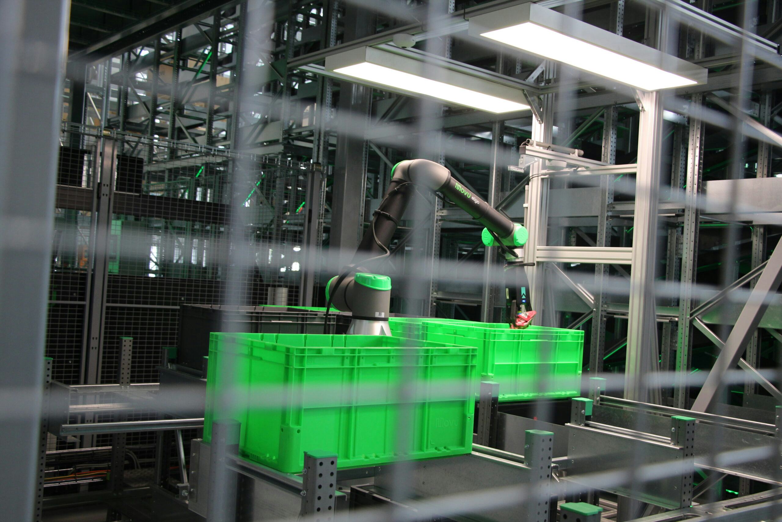 Stow zet vol in op robotisering, maar vergeet 'rekken' niet