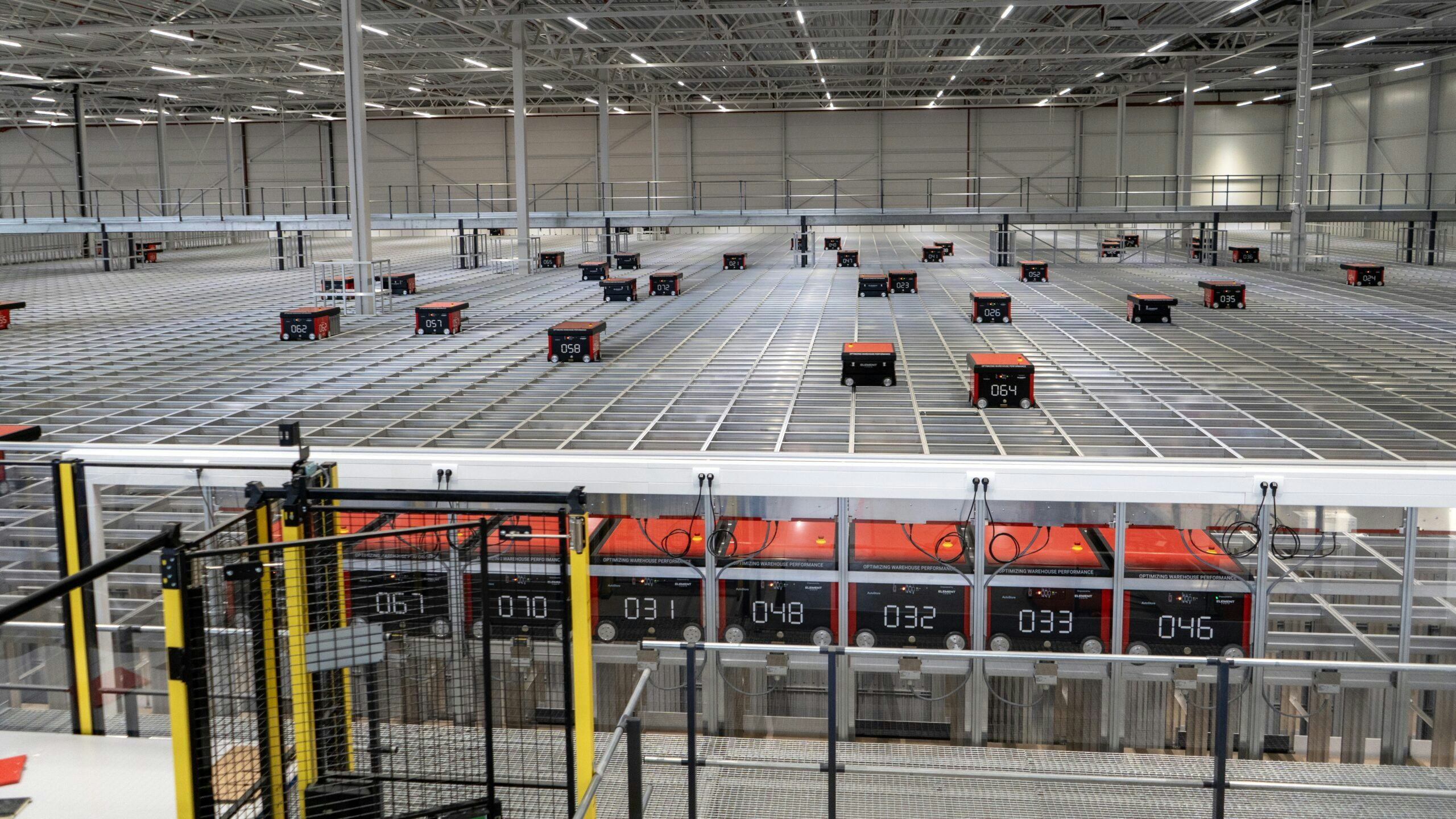 NA-KD start op in Duiven met dank aan Logent en Misi - VIDEO